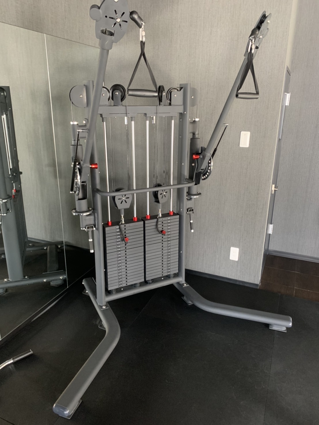 施設 – 【公式】パフォーマンス重視ジム｜OX GYM（オックスジム）